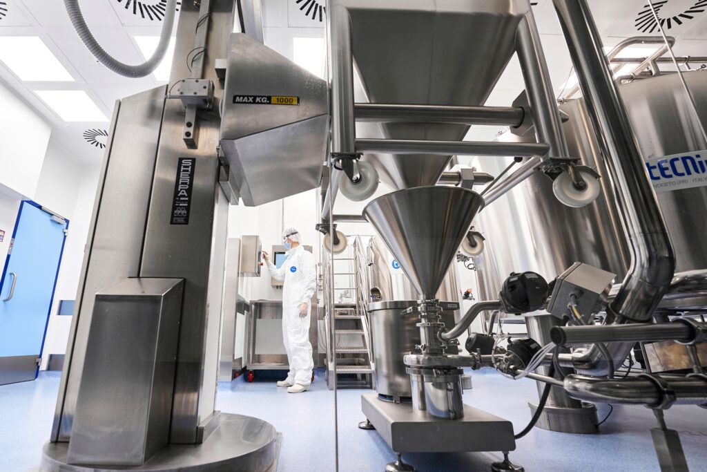 Farmak Launches 13 New Medicines in 2025 | Farmak